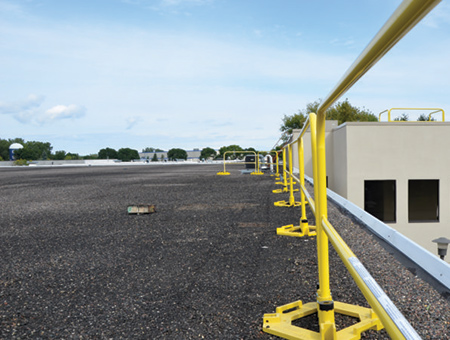 Cisco-Eagle Catalog - RailGuard 200 5' Rail Kit - Safety Yellow